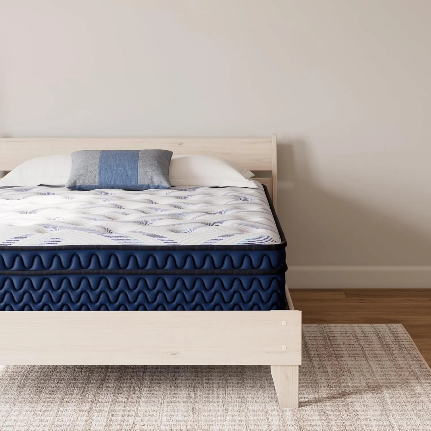 Signature Design By Ashley Hybrid Mattress Review: Best for You? - Bed ...
